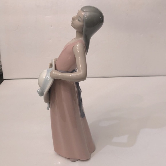 Lladro | Accents | Lladro Spain Porcelain Figurine 978 The Dreamer Girl ...